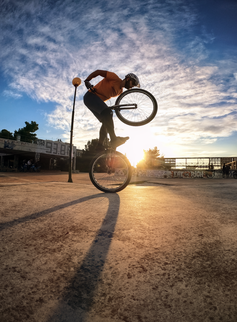 ξ /ksi/ cycling – sharing our passion for bikes